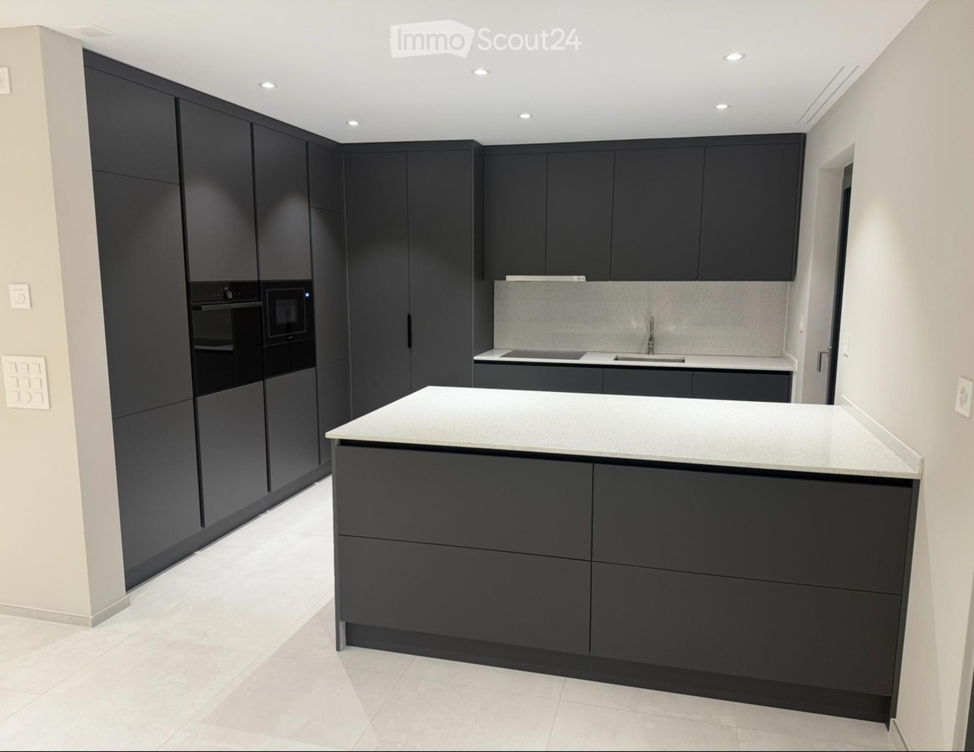 7 rooms - Single house - in Ifangstrasse 6 - for CHF 1695000 - 565 m²