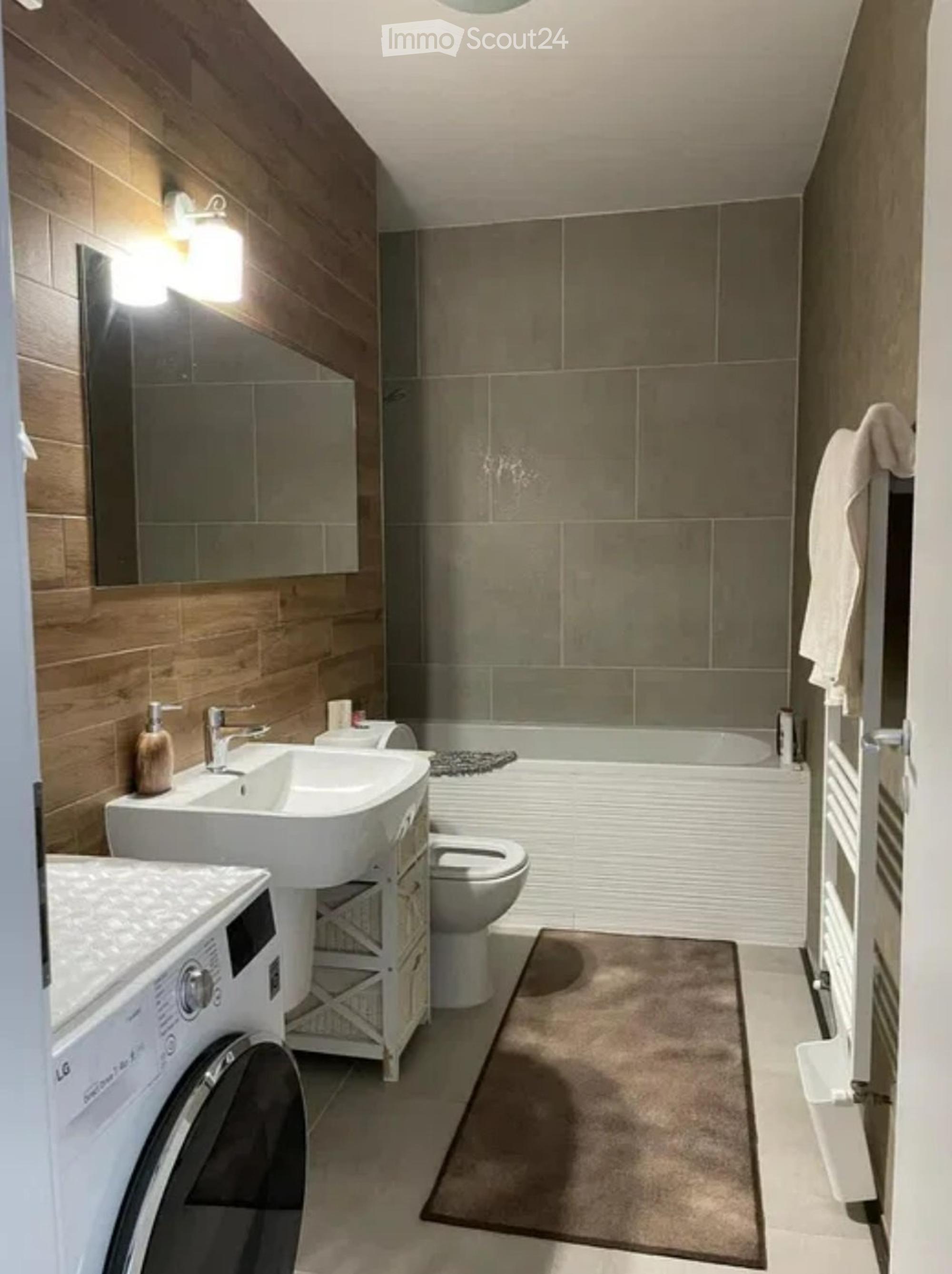 3 rooms - Apartment - in Rue du 31 Décembre 38 - for CHF 1800 - 73 m²