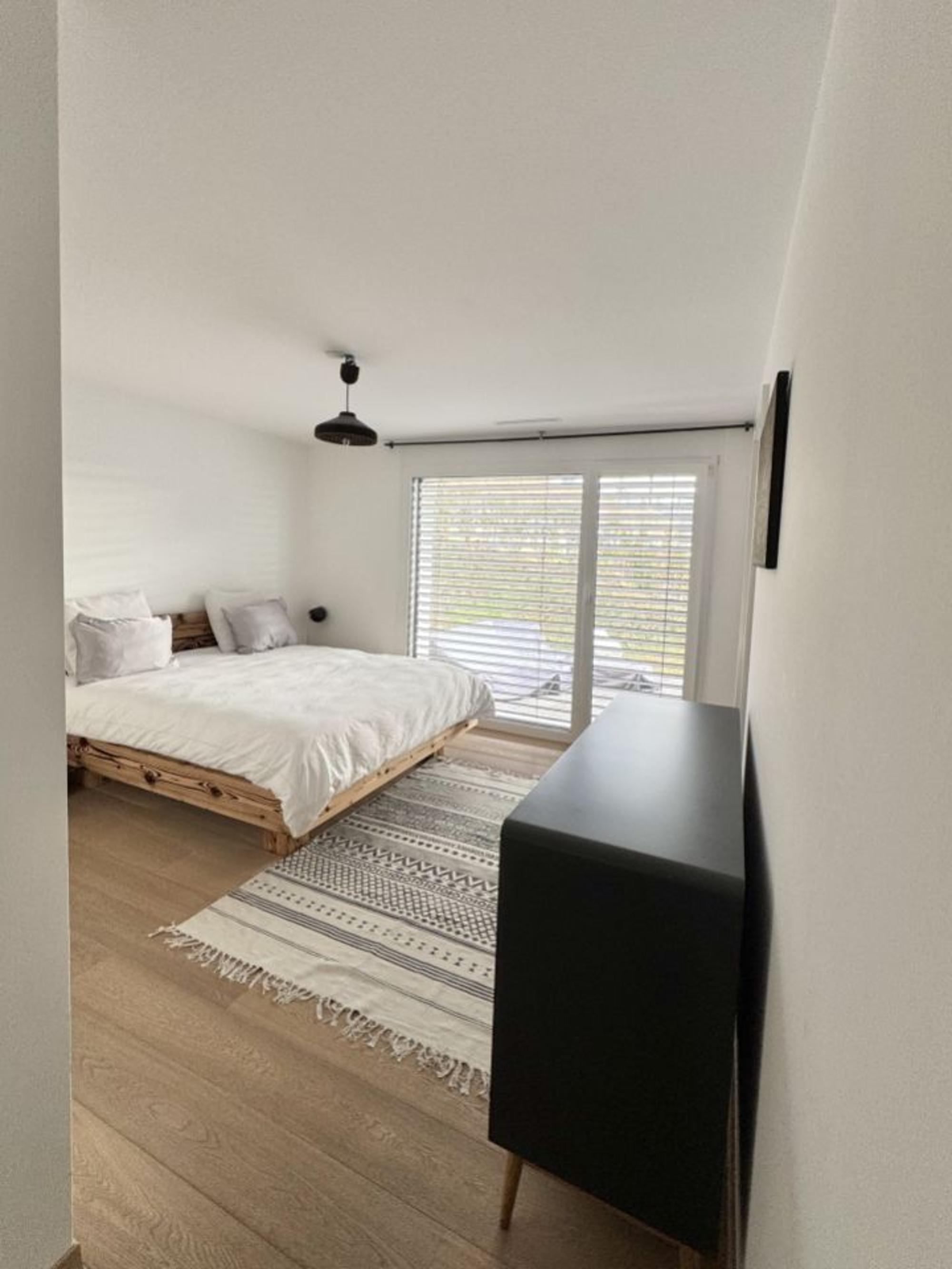 3½ rooms - Apartment - for CHF 3400 - 110 m² - Floor: 1