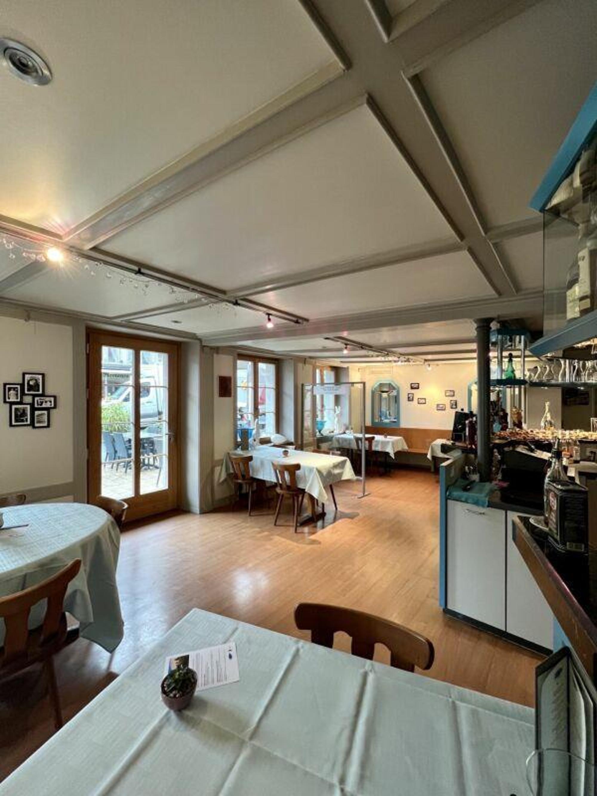 Restaurant ground floor and 1st floor with outdoor seating