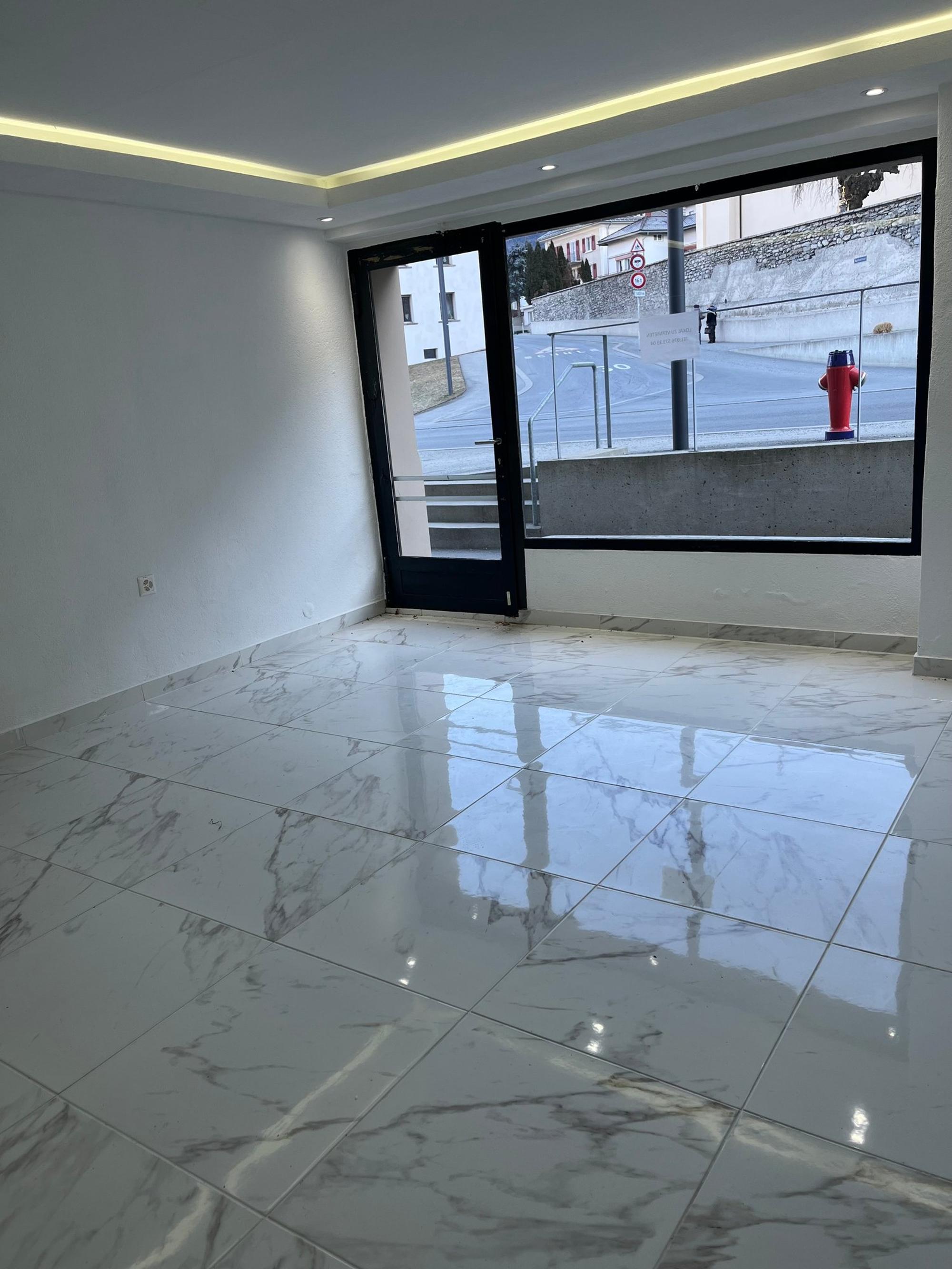 Modern commercial space at the village square in Glis