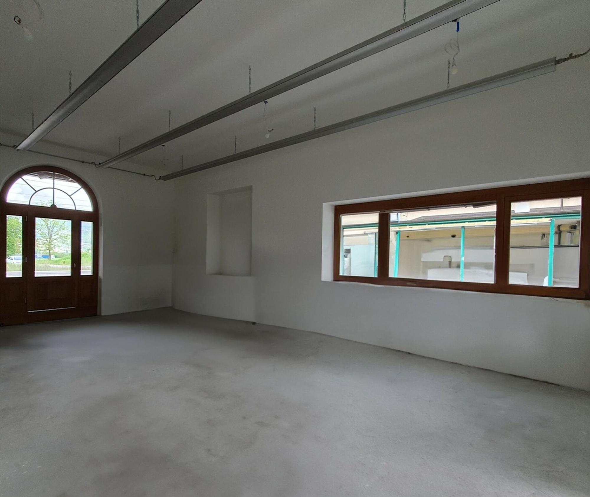 Spazio commerciale ideale situato nella stazione di Bex | ImmoScout24