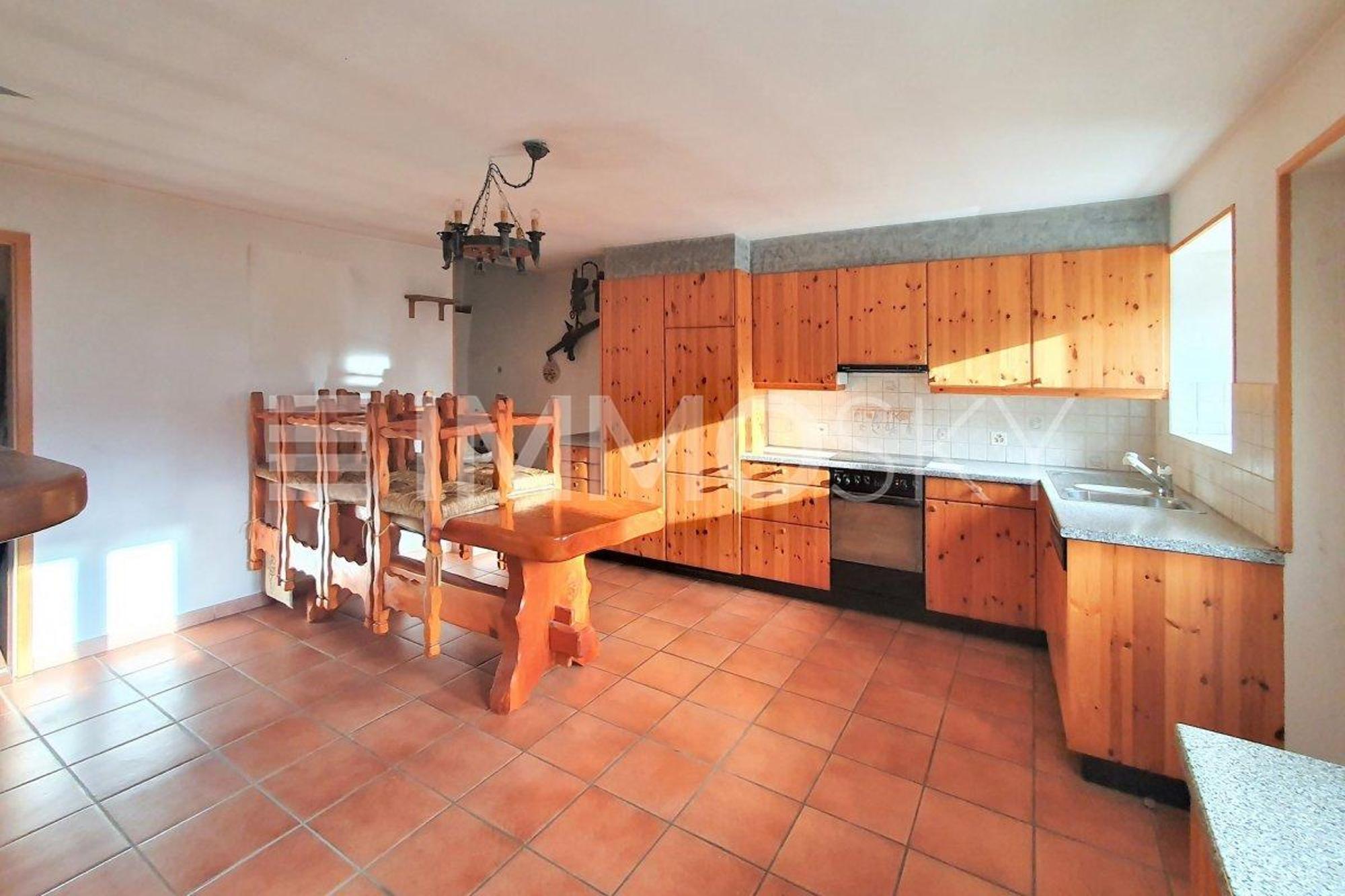 Maison - 4½ pièces - à Auf Anfrage 1 - pour CHF 380000 - 142 m²