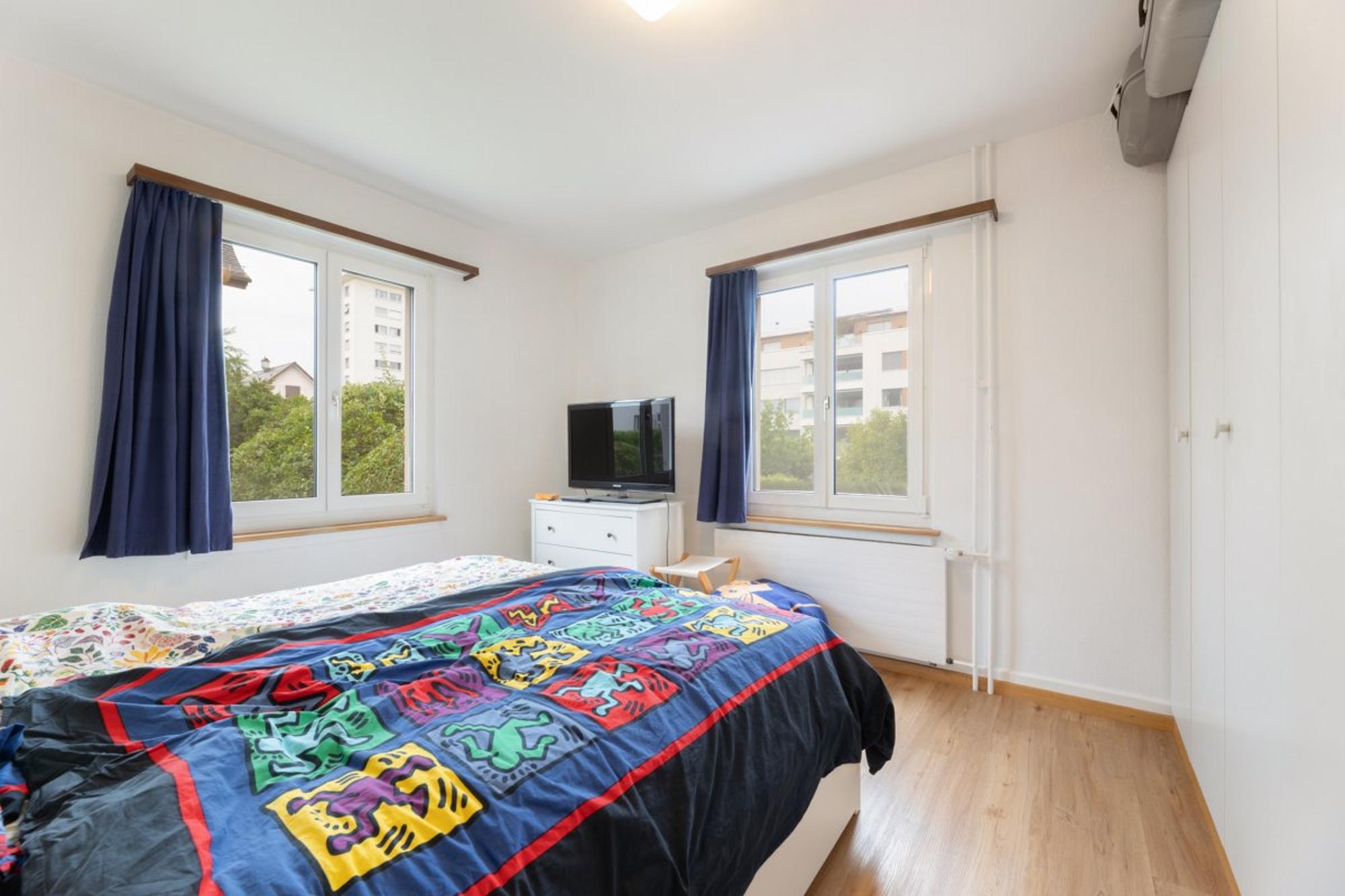 8 Zimmer - Mehrfamilienhaus - in Auf Anfrage 1 - für CHF 980000 - 169 m²