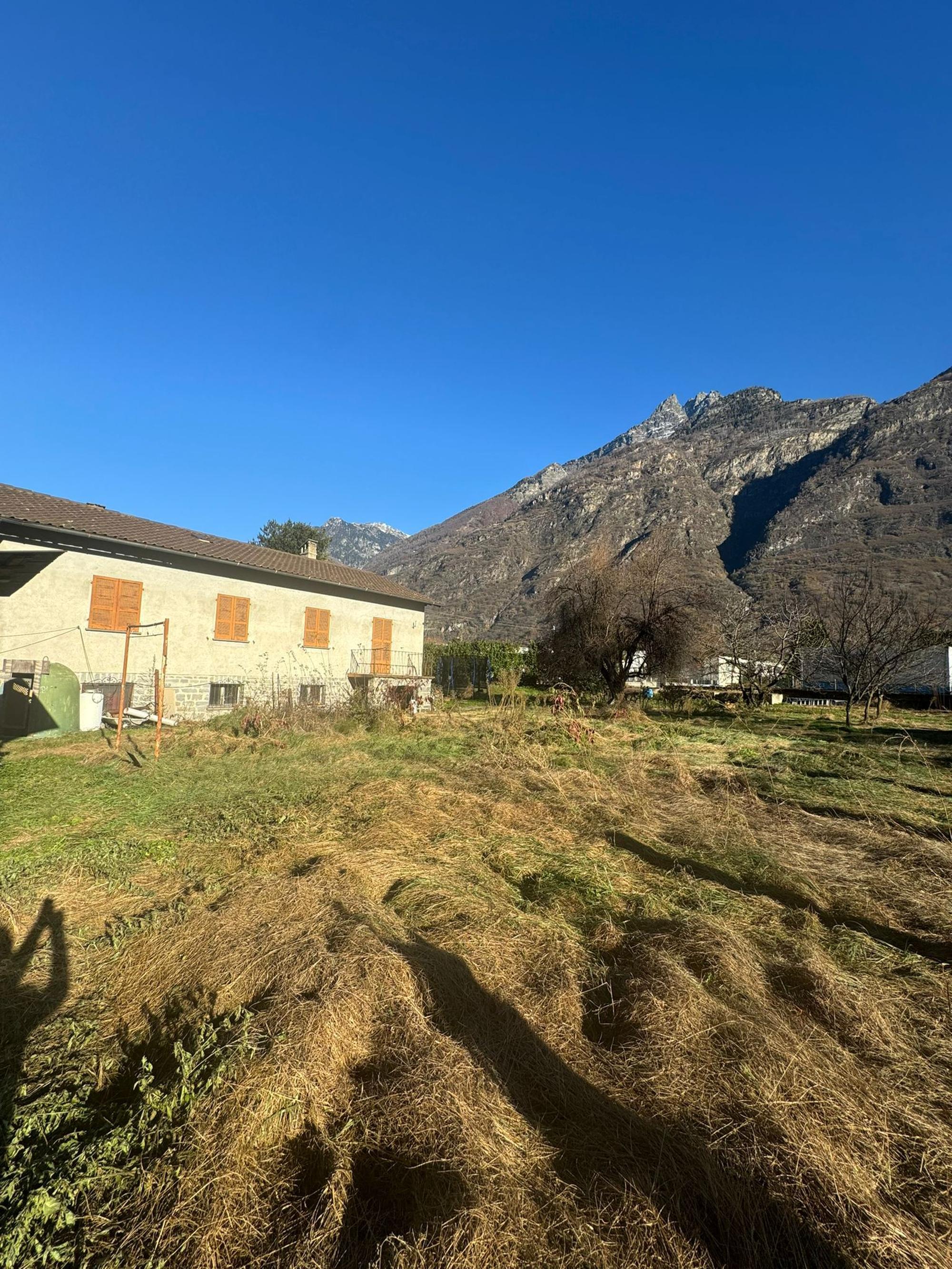 Terrain constructible avec maison