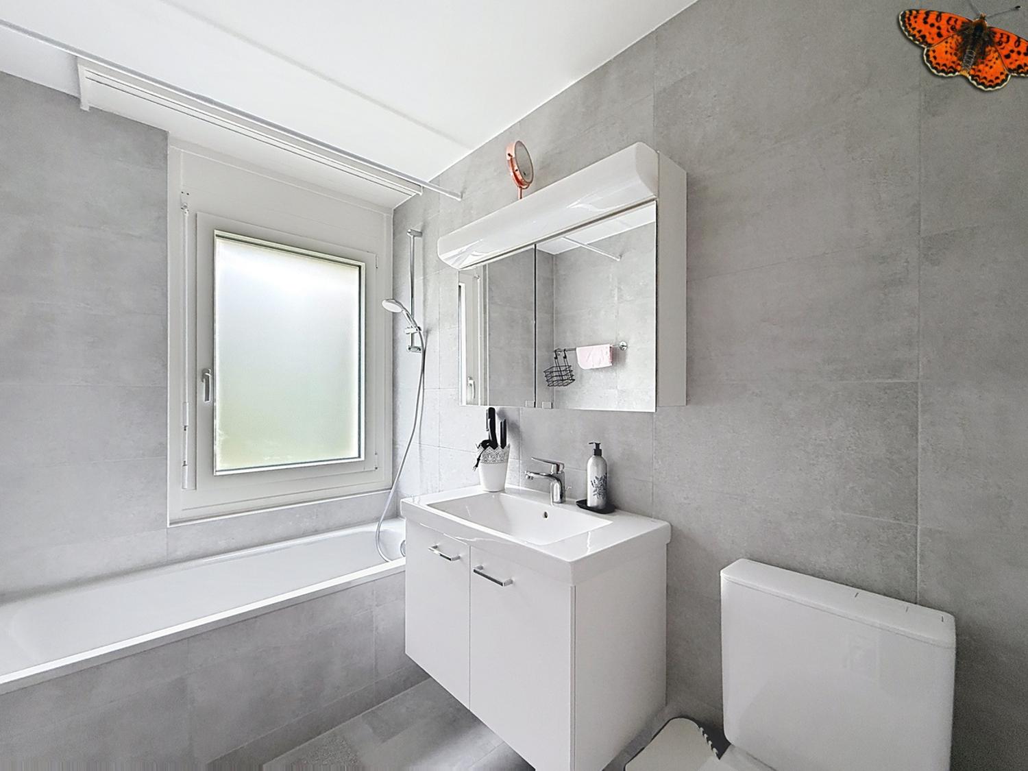 4½ rooms - Apartment - in Chemin de la Redoute 6 - for CHF 2030 - 120 m² - Floor: 1