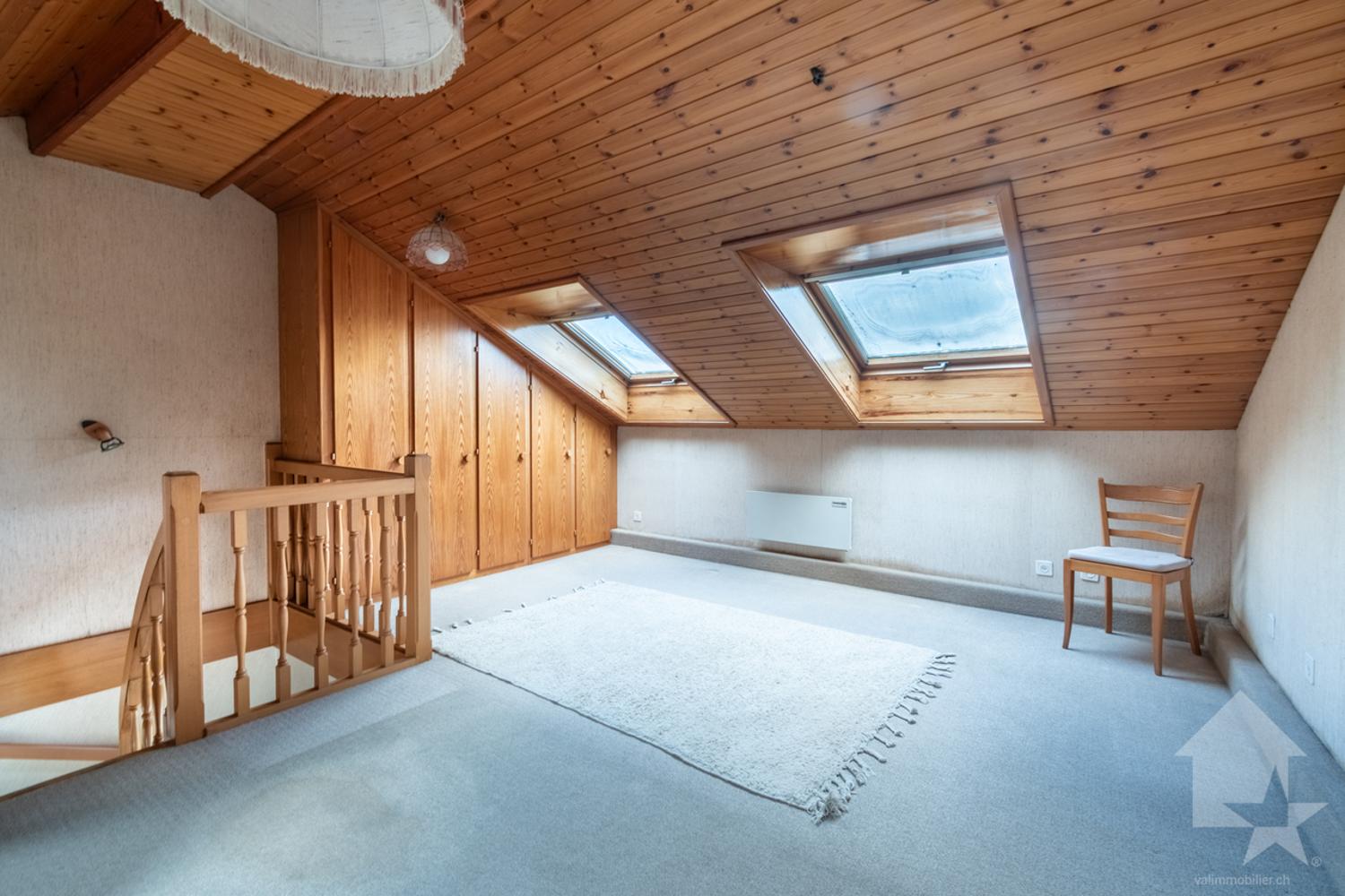 Maison contiguë - 4½ pièces - pour CHF 395000 - 105 m²