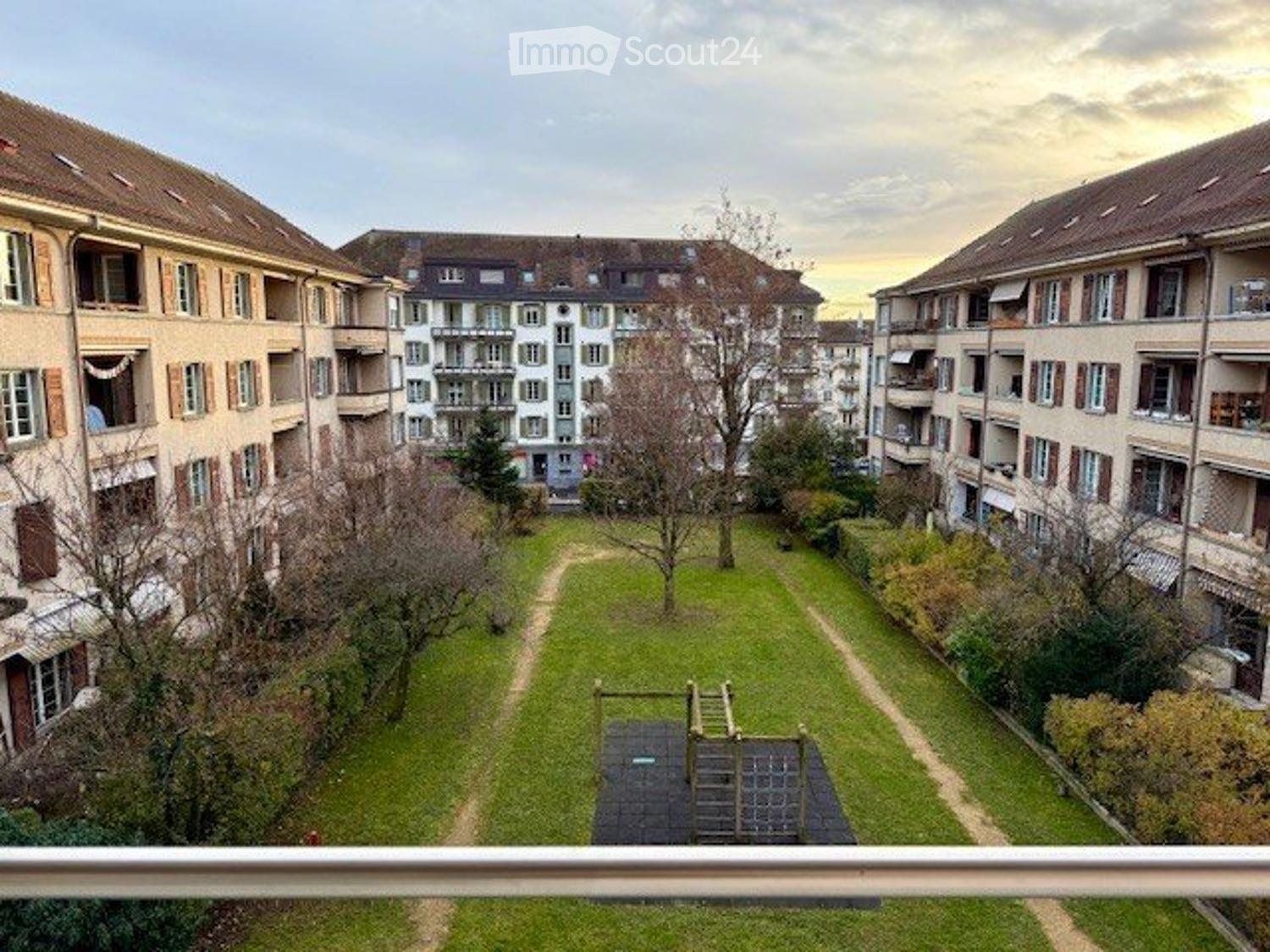 2½ rooms - Apartment - in Avenue de Cour 46 - for CHF 1580 - 47 m²