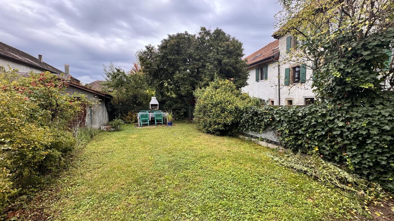 Immeuble locatif - 20 pièces - pour CHF 3990000 - 487 m²