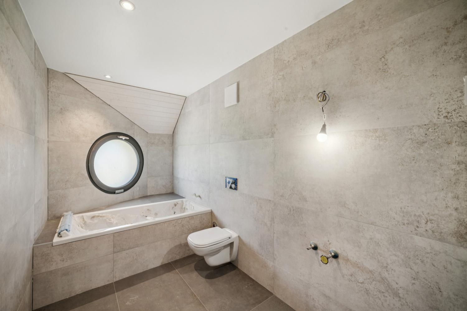 Maison contiguë - pour CHF 1190000 - 150 m² - Etage: 2