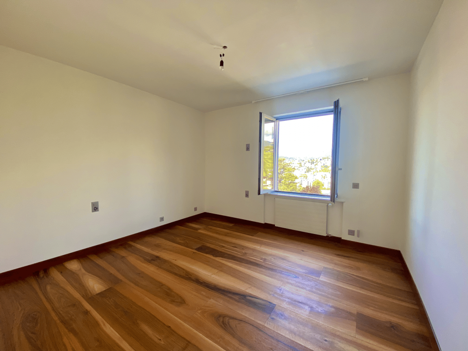 7 rooms - Villa - in Via Max Frisch - 500 m²