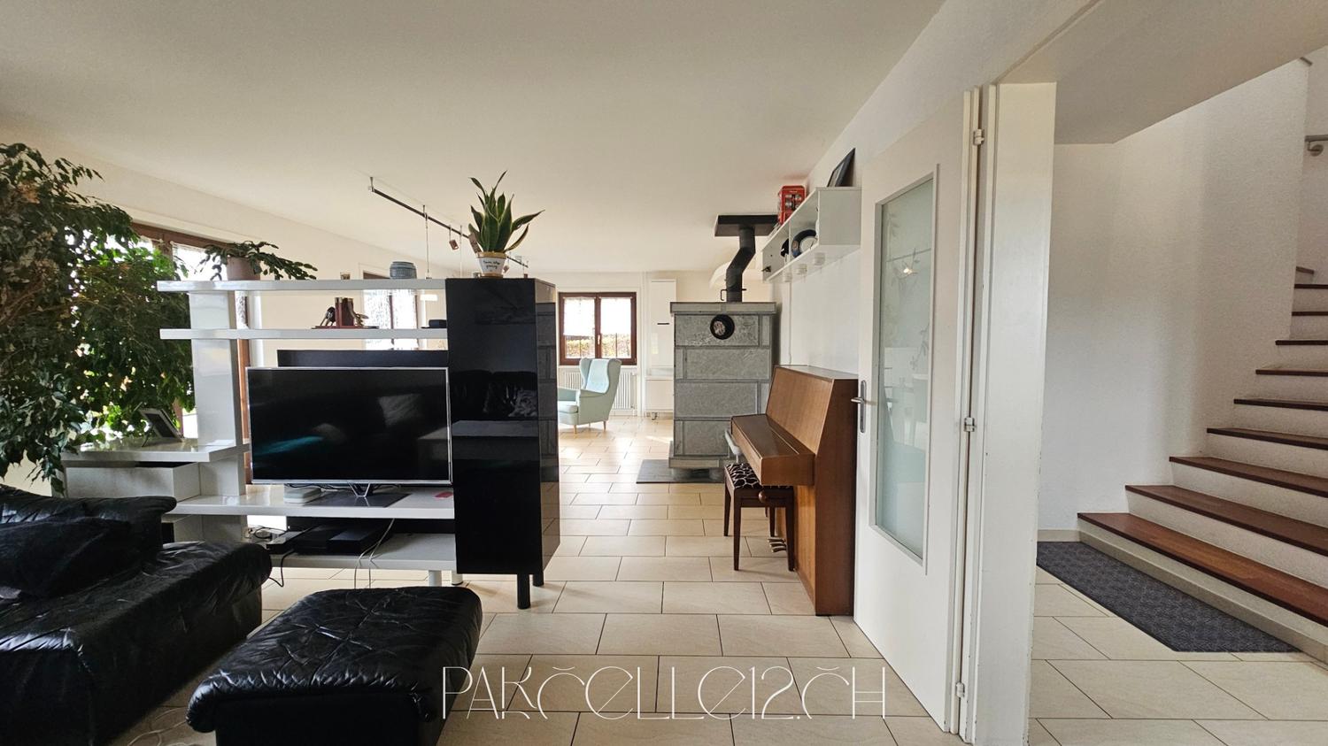 55 rooms - Single house - for CHF 1590000