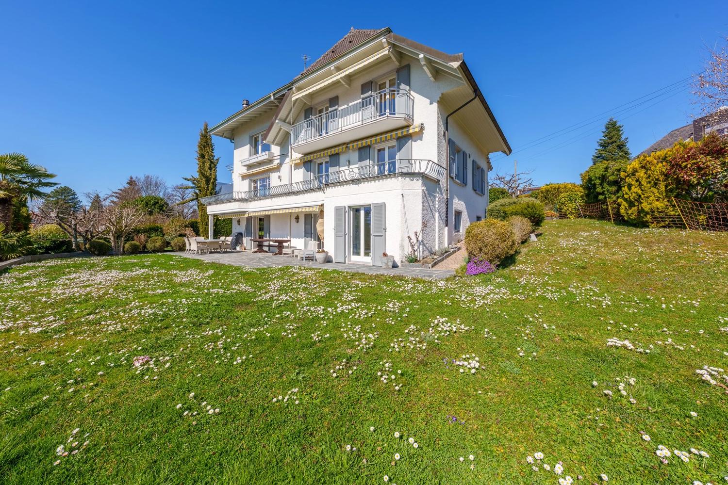 9½ Zimmer - Einfamilienhaus - für CHF 3480000 - 278 m²