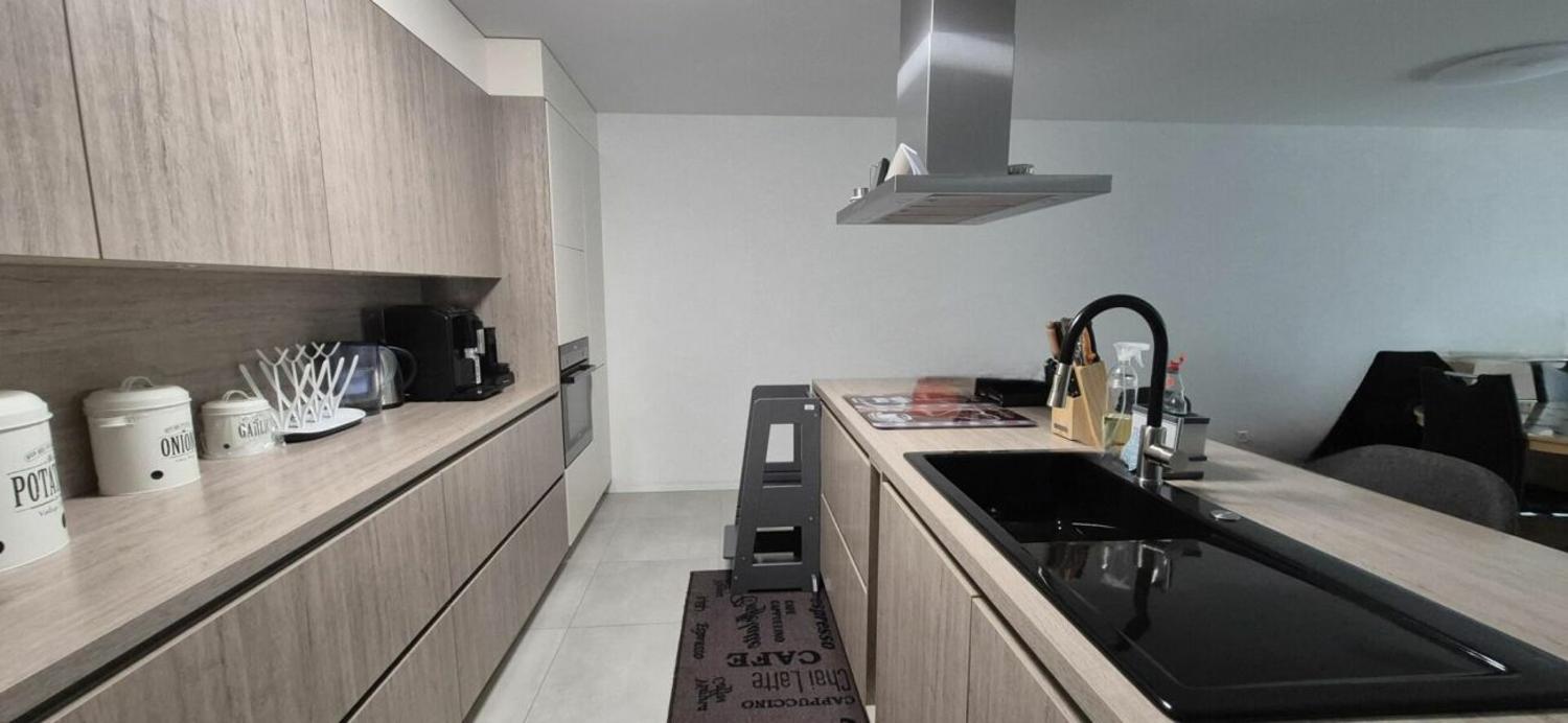 Maison contiguë - 5 pièces - pour CHF 750000
