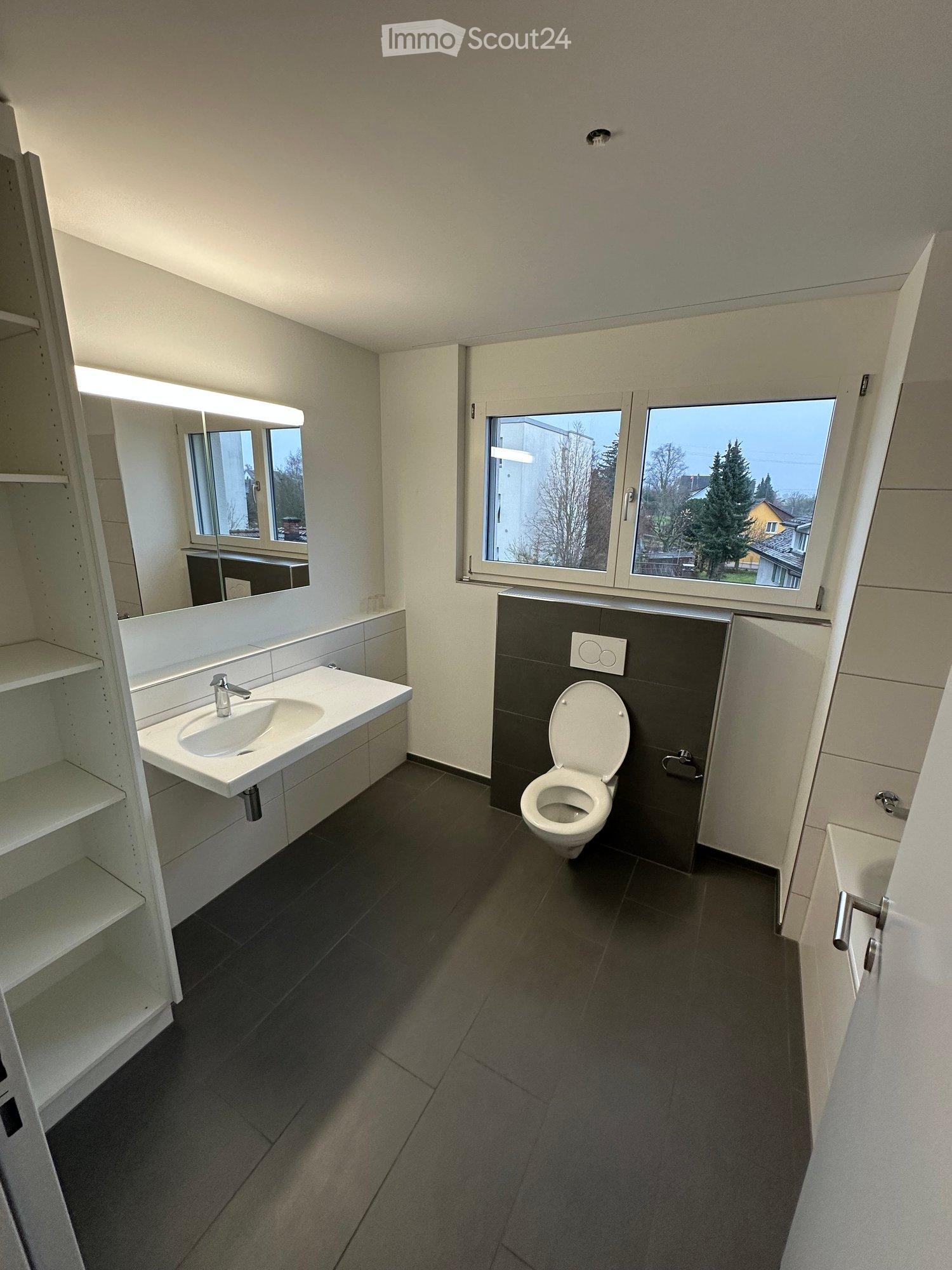 4½ rooms - Apartment - in Bachenbülacherstrasse 2B - for CHF 2624 - 112 ...