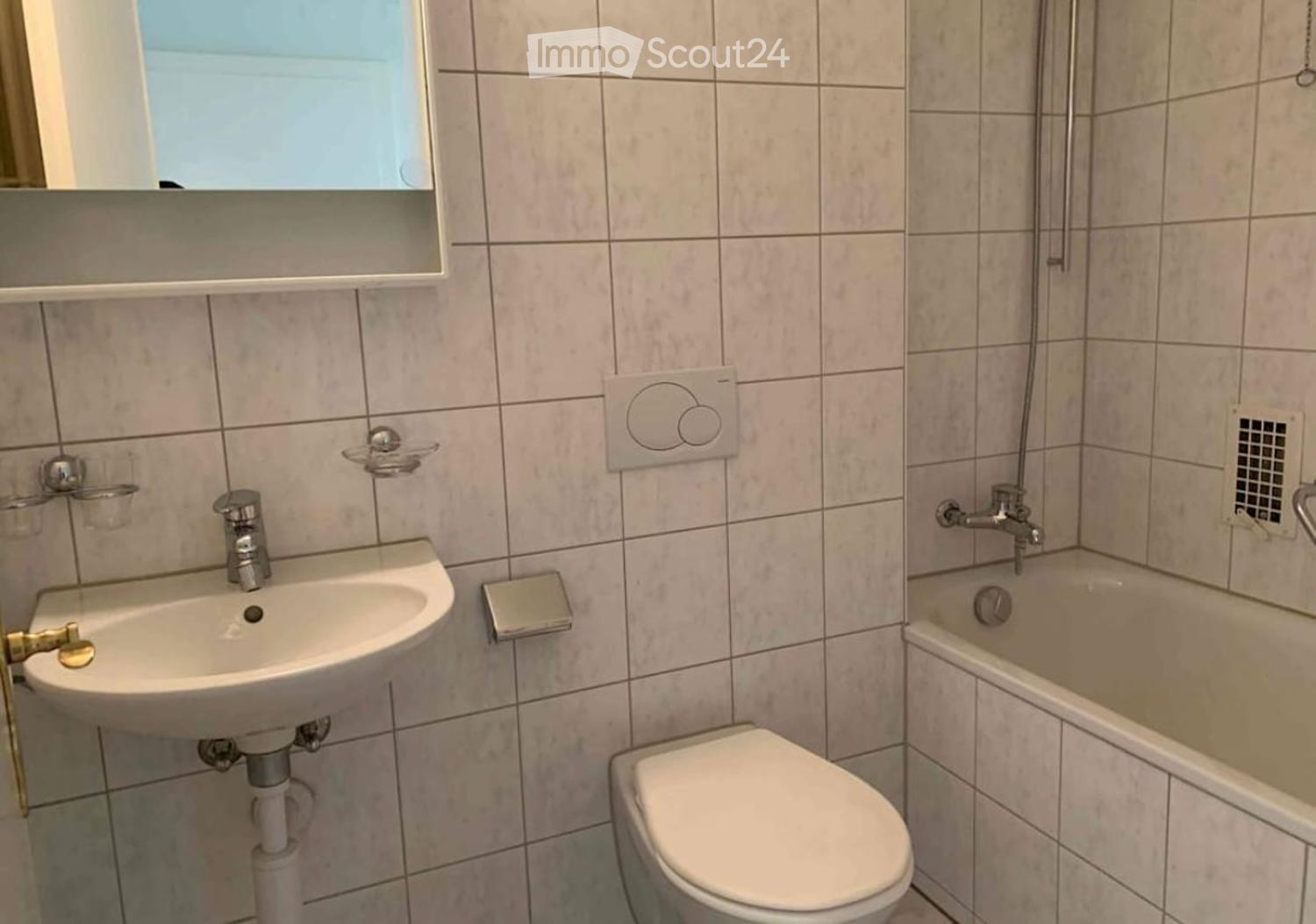 2½ rooms - Apartment - in Schiessplatzweg 18 - for CHF 1310 - 42 m² ...