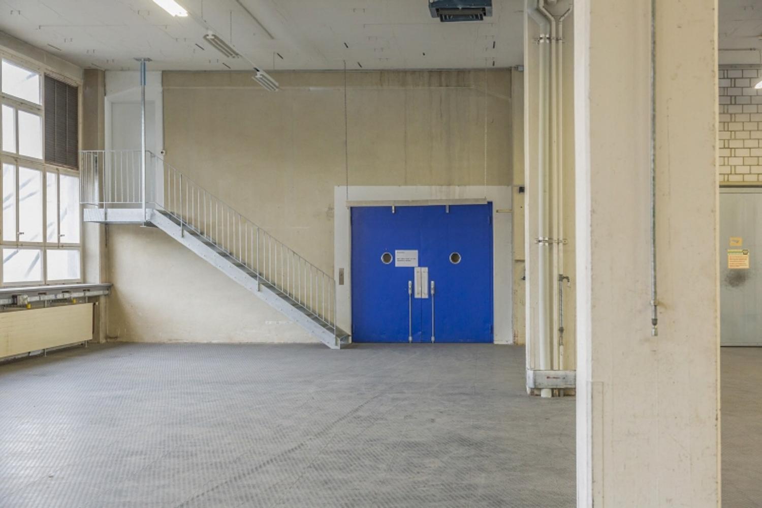 M20 Area: Commercial/Office/Warehouse Space
