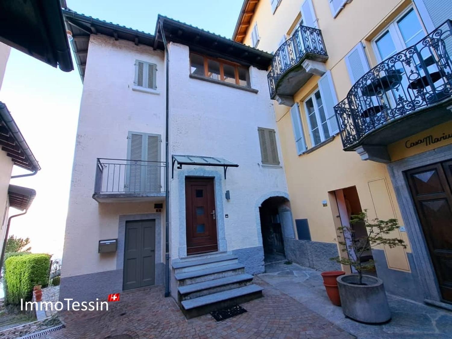 4 Zimmer - Einfamilienhaus - in Pugerna 9 - für CHF 490000 - 100 m²