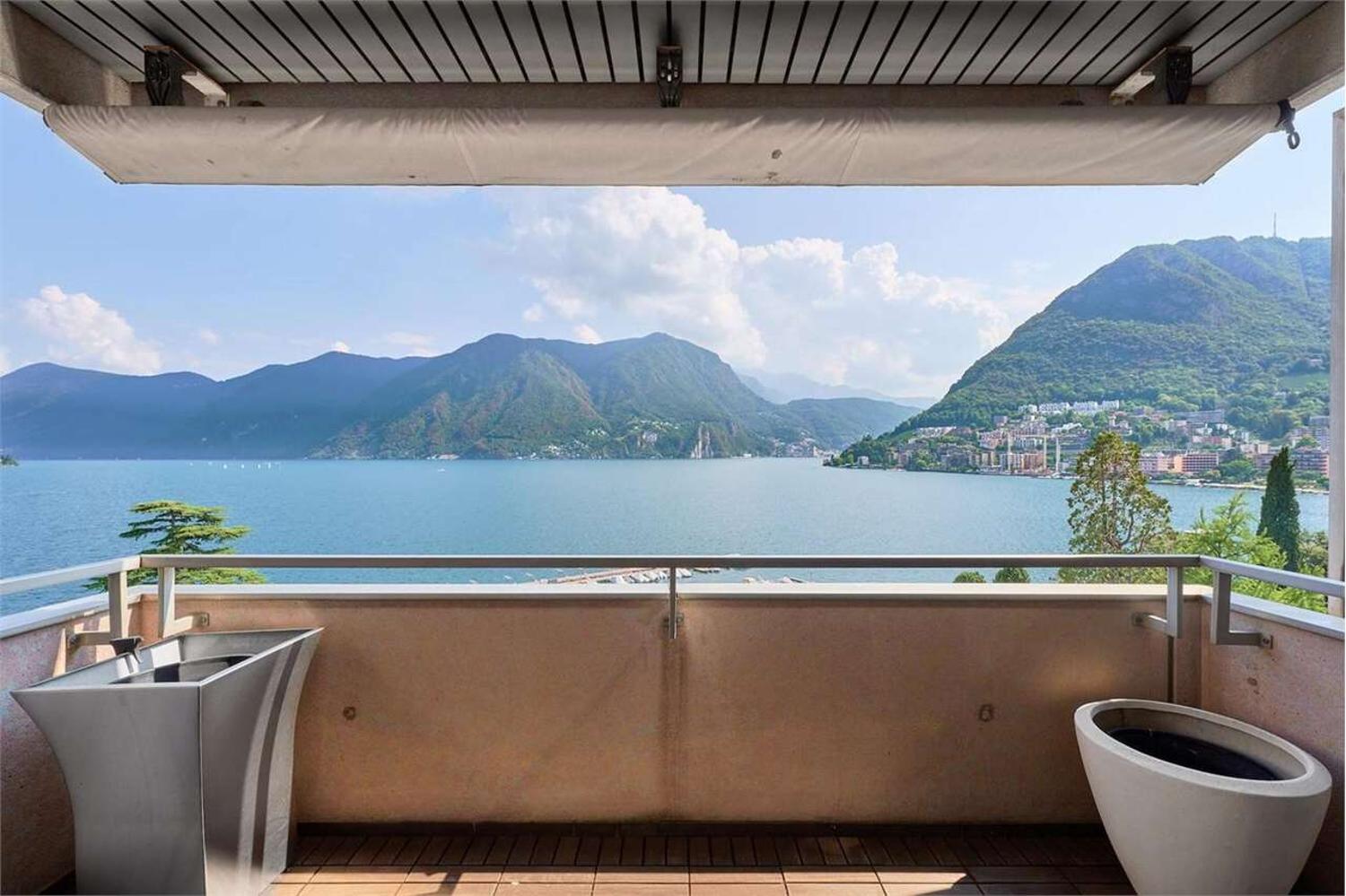 4½ rooms - Apartment - in Riva Antonio Caccia 1 - for CHF 3400000 - 181 ...