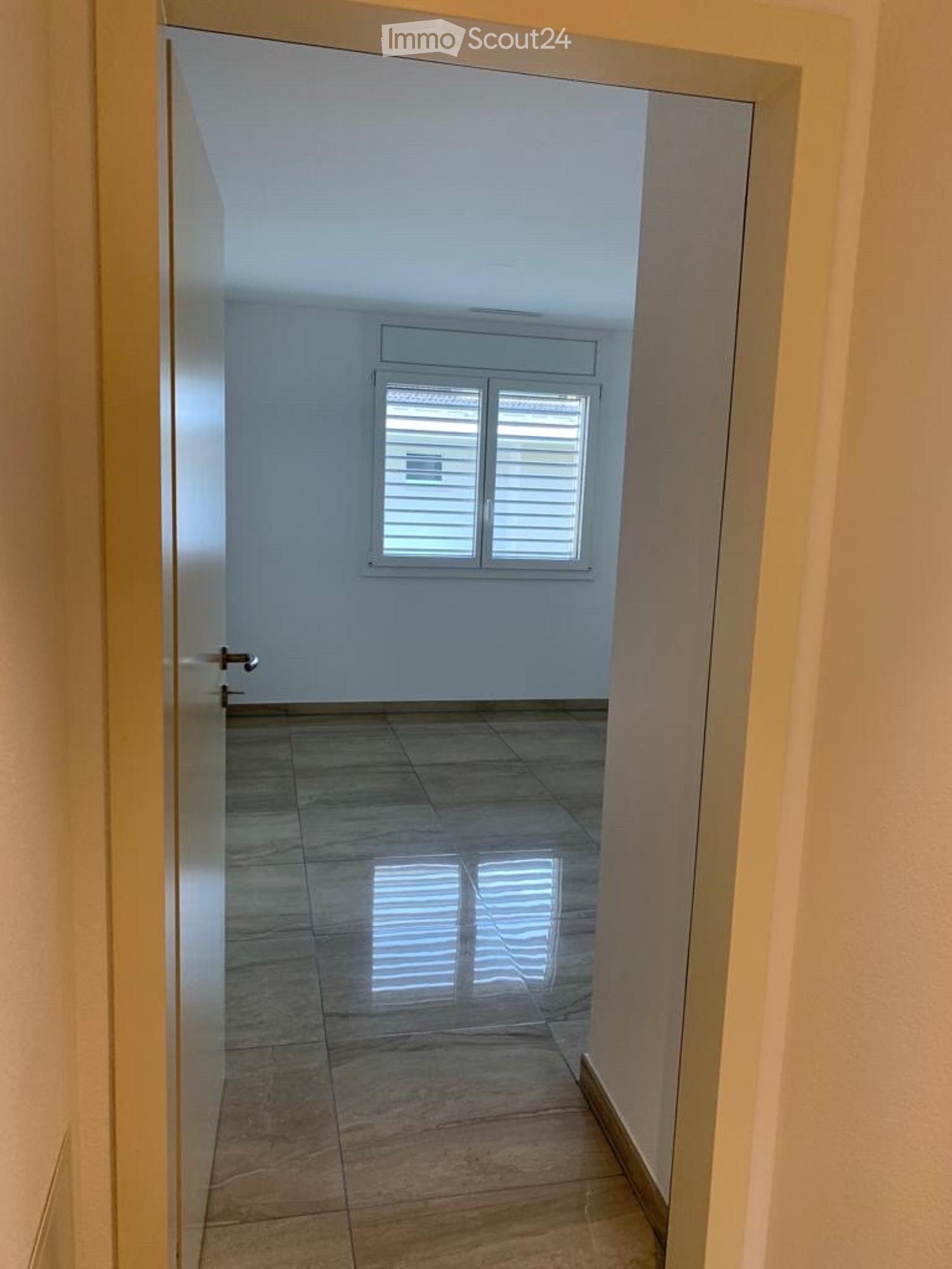 2½ Zimmer - Wohnung - in via Chiblee 21C, Sementin 6514 - für CHF 1150 ...