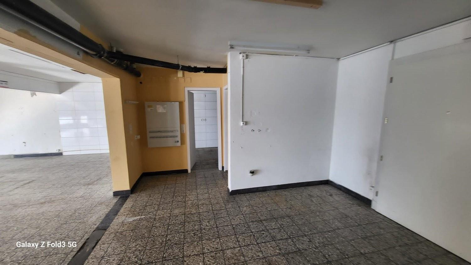 Espace commercial de 150 m2 // en plein centre