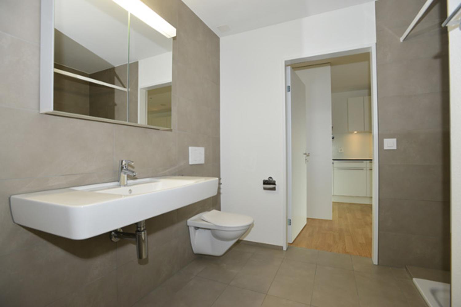 2½ rooms - Apartment - in Dorfstr. 10 - for CHF 2005 - 70 m² - Floor: 2