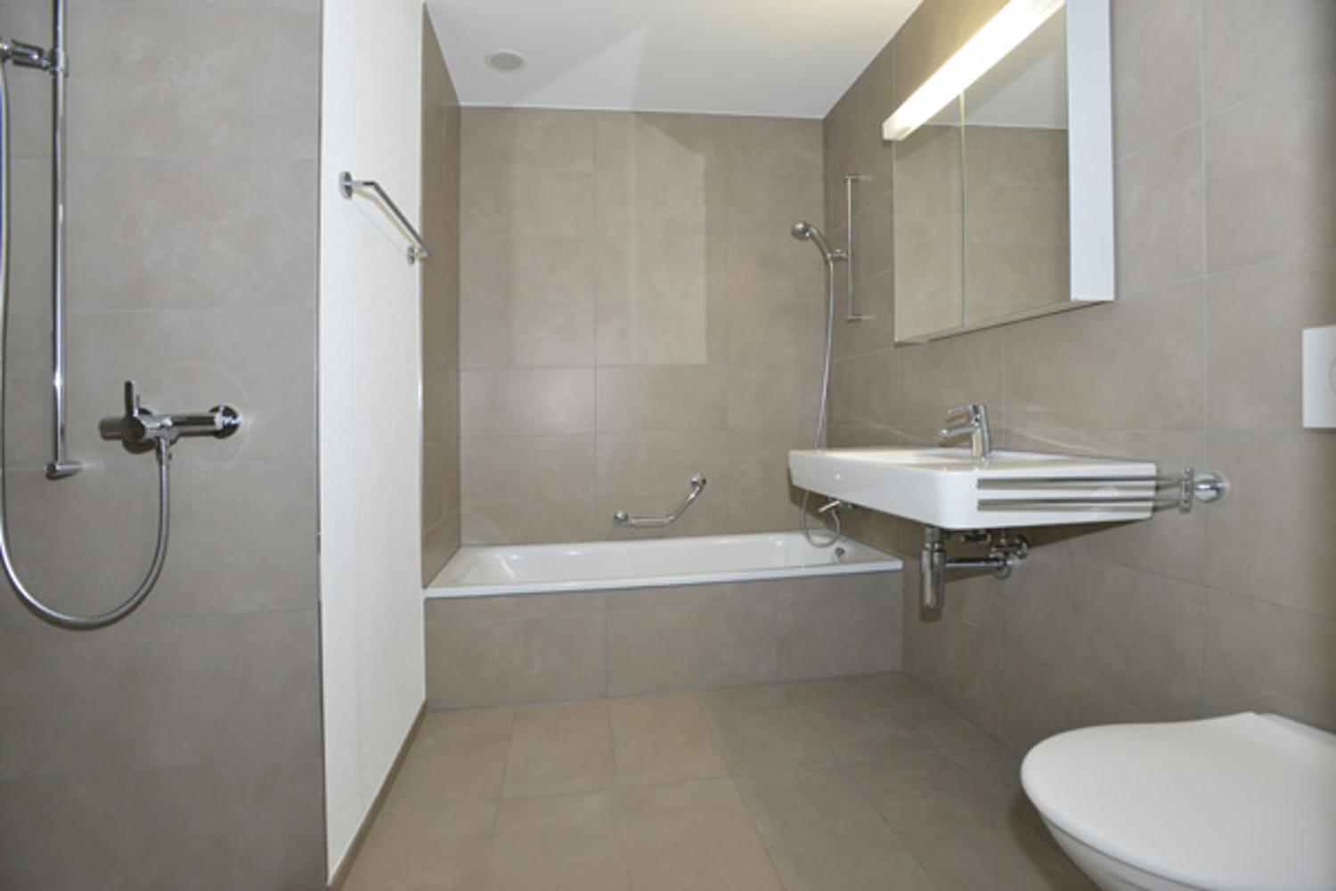 2½ rooms - Apartment - in Dorfstr. 10 - for CHF 2005 - 70 m² - Floor: 2