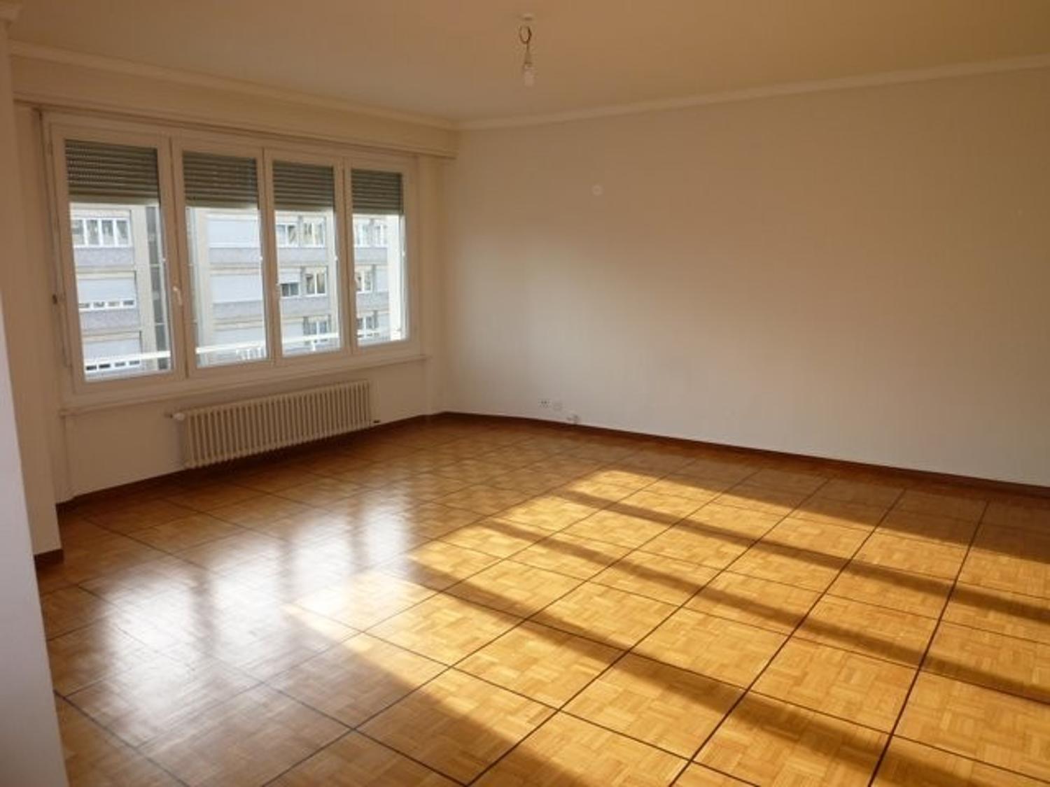 2 rooms - Apartment - in Rue de la Servette 42 - for CHF 2100 - 58 m² - Floor: 5