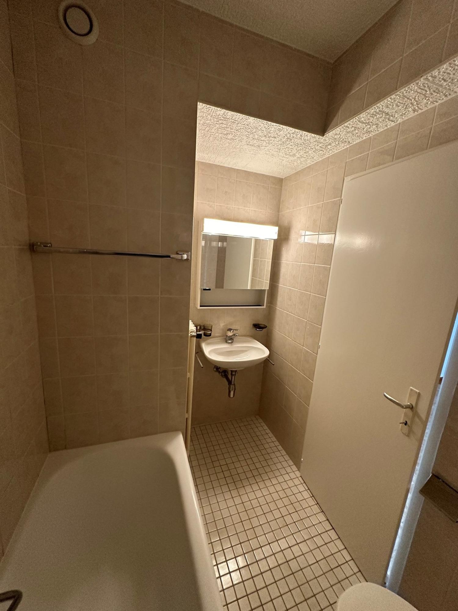 1 Zimmer - Studio - in Chemin du Calvaire 17 - für CHF 1370 - 27 m² ...
