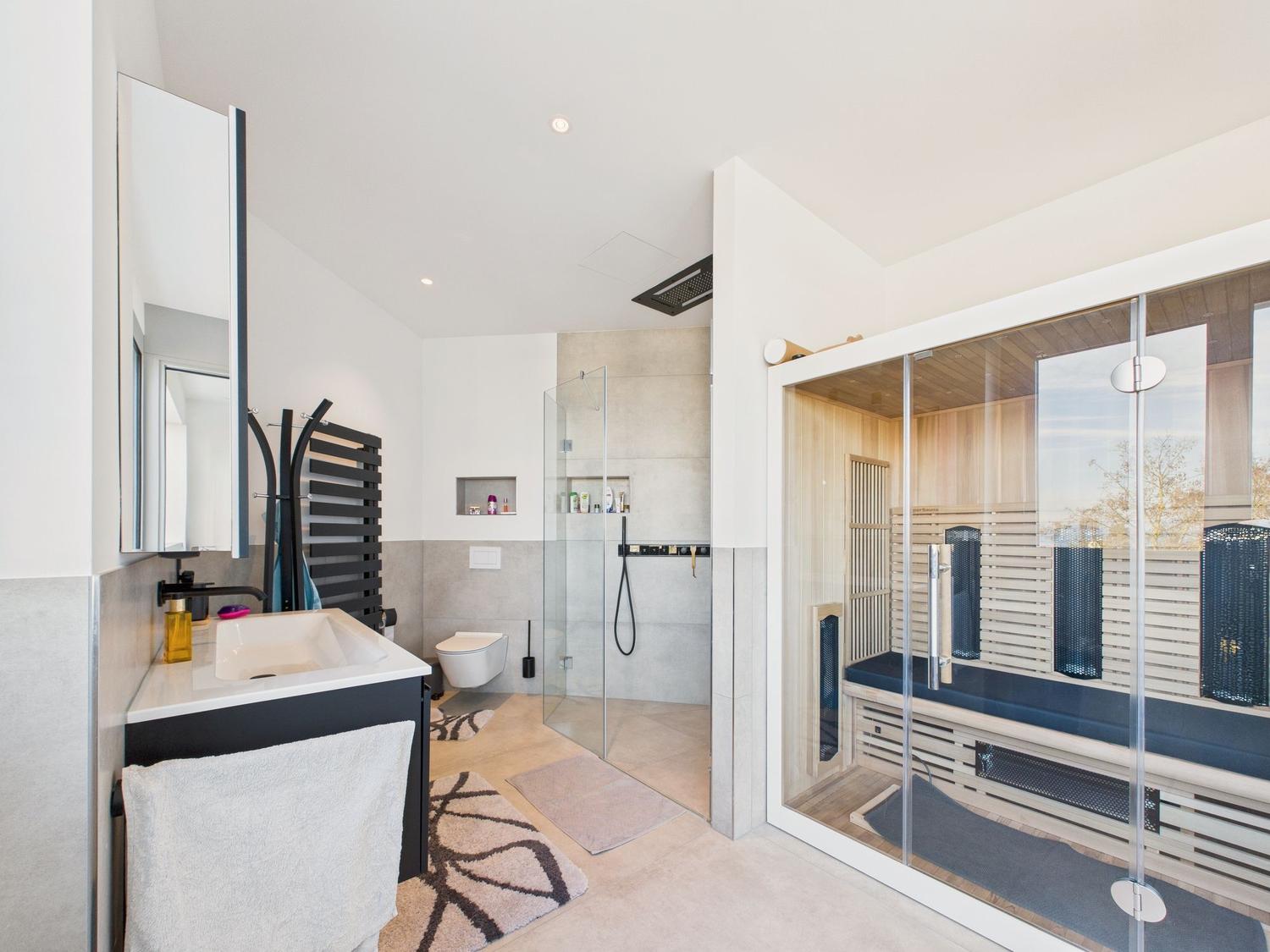 5½ Zimmer - Wohnung - für CHF 2500000 - 225 m² - Etage: 1