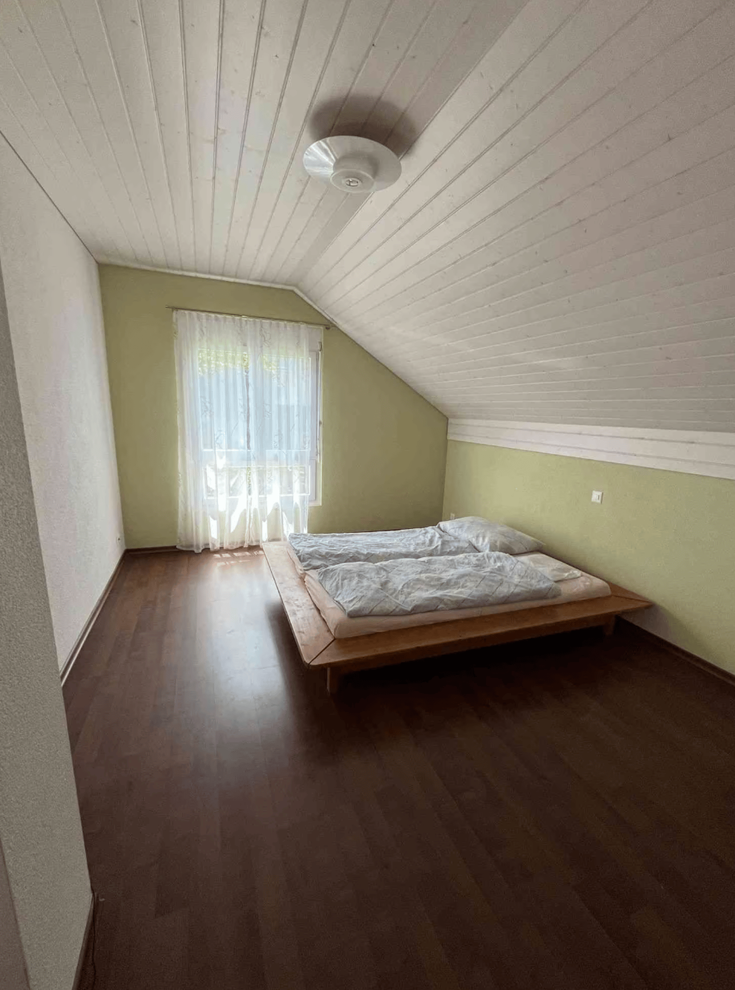 6½ rooms - Single house - for CHF 4400 - 156 m² - Floor: 3