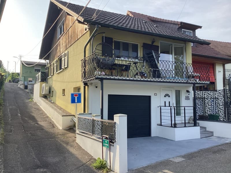 Nur 7 Minuten von Allschwil entfernt: Doppelhaushälfte mit Terrasse, Wärmepumpe und ruhiger ...