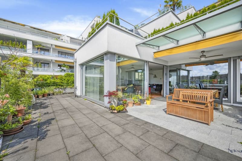 BETTER LIVING in Baar - Grosse Terrassenwohnung mit Berg- und Seeblick | ImmoScout24