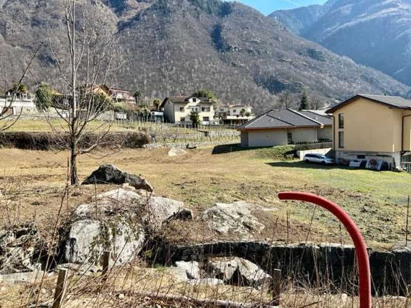 Interesting building land, flat area