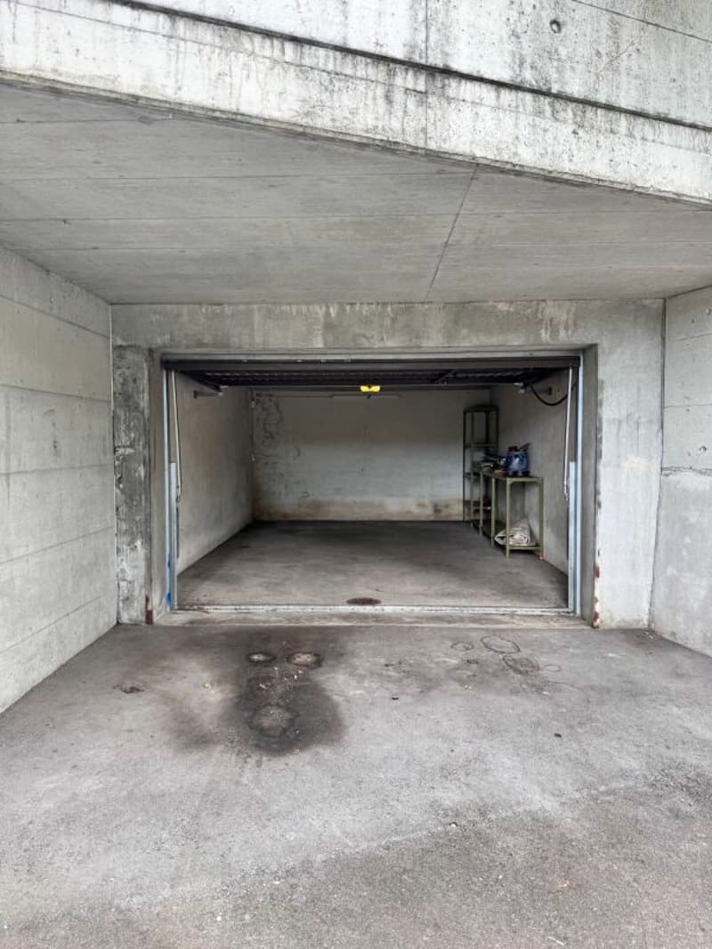 Garage for rent - ideal for car or small storage space | ImmoScout24