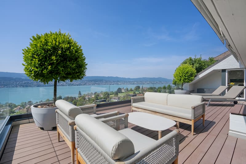 Exklusives Wohnen mit einmaliger Seesicht | ImmoScout24