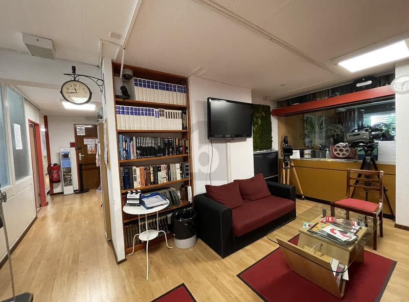EDUCATIONAL AND CONVIVIAL SPACE