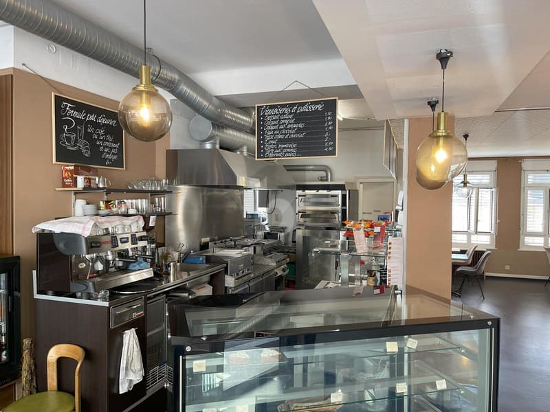 ZENTRAL MIT SEESICHT