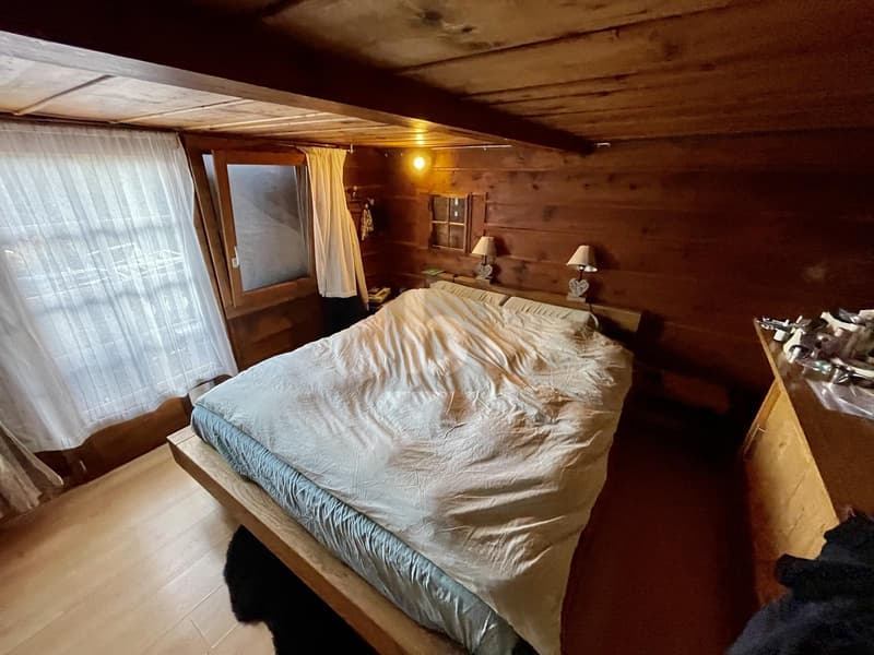 SPLENDID CHALET RESTAURANT WITH APARTMENT