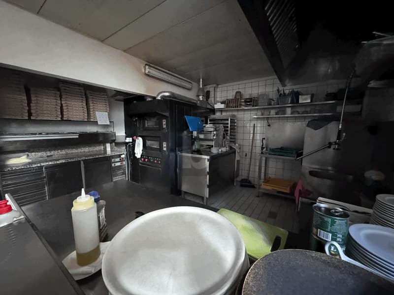 SPACIOUS RESTAURANT WITH TERRACE FOR 40 PEOPLE